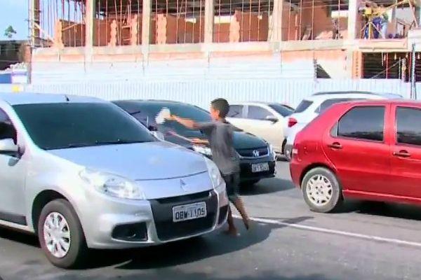 Pesquisa Mostra Que 1 8 Milhões De Crianças Trabalham No Brasil Sbt News