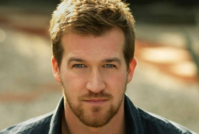 Kenneth Mitchell, ator de "Capitã Marvel" e "Star Trek: Discovery ...